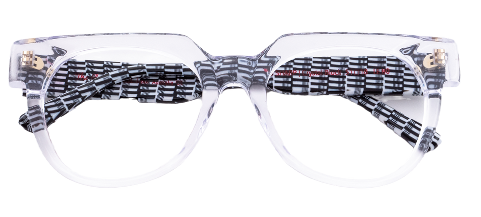 The Elusive Miss Lou The Sharp – The Glasses Lady